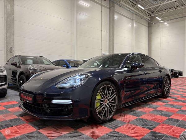 Zils Porsche Panamera 2017 Viļņa, ar dzinēja tilpumu 2.89 L un nobraukumu 228 tūkst. km par 39990 €, foto 1 vietnē AUTOMOTO.COM.LV
