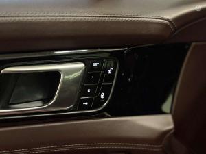 Zils Porsche Panamera 2017 Viļņa, ar dzinēja tilpumu 2.89 L un nobraukumu 228 tūkst. km par 39990 €, foto 13 vietnē AUTOMOTO.COM.LV