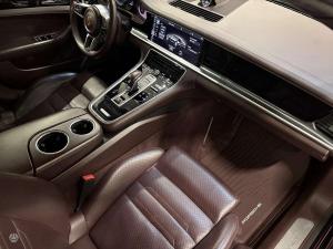 Zils Porsche Panamera 2017 Viļņa, ar dzinēja tilpumu 2.89 L un nobraukumu 228 tūkst. km par 39990 €, foto 17 vietnē AUTOMOTO.COM.LV
