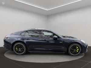 Zils Porsche Panamera 2018 Viļņa, ar dzinēja tilpumu 4.00 L un nobraukumu 133 tūkst. km par 53000 €, foto 6 vietnē AUTOMOTO.COM.LV
