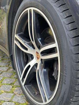 Zils Porsche Panamera 2018 Viļņa, ar dzinēja tilpumu 3.00 L un nobraukumu 75 tūkst. km par 44900 €, foto 7 vietnē AUTOMOTO.COM.LV