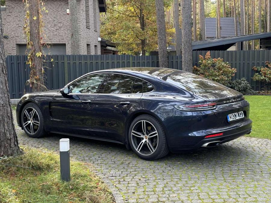 Zils Porsche Panamera 2018 Viļņa, ar dzinēja tilpumu 3.00 L un nobraukumu 75 tūkst. km par 44900 €, foto 9 vietnē AUTOMOTO.COM.LV