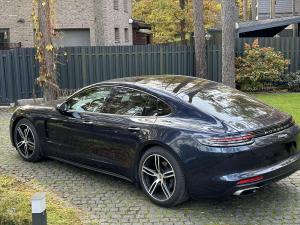 Zils Porsche Panamera 2018 Viļņa, ar dzinēja tilpumu 3.00 L un nobraukumu 75 tūkst. km par 44900 €, foto 10 vietnē AUTOMOTO.COM.LV