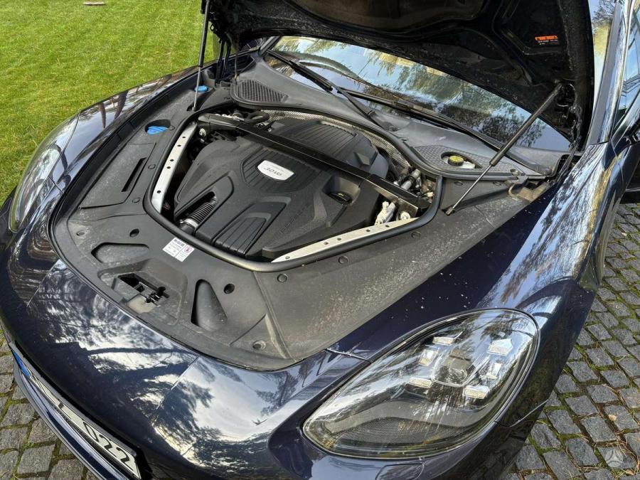 Zils Porsche Panamera 2018 Viļņa, ar dzinēja tilpumu 3.00 L un nobraukumu 75 tūkst. km par 44900 €, foto 21 vietnē AUTOMOTO.COM.LV