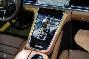 Zils Porsche Panamera 2018 Kauņa, ar dzinēja tilpumu 2.89 L un nobraukumu 97 tūkst. km par 37750 €, foto 24 vietnē AUTOMOTO.COM.LV