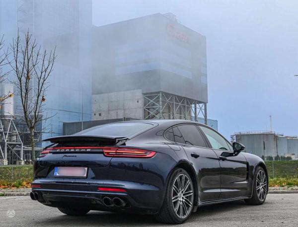 Zils Porsche Panamera 2020 Klaipėda, ar dzinēja tilpumu 3.00 L un nobraukumu 67 tūkst. km par 45980 €, foto 3 vietnē AUTOMOTO.COM.LV