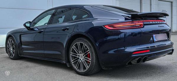 Zils Porsche Panamera 2020 Klaipėda, ar dzinēja tilpumu 3.00 L un nobraukumu 67 tūkst. km par 45980 €, foto 10 vietnē AUTOMOTO.COM.LV