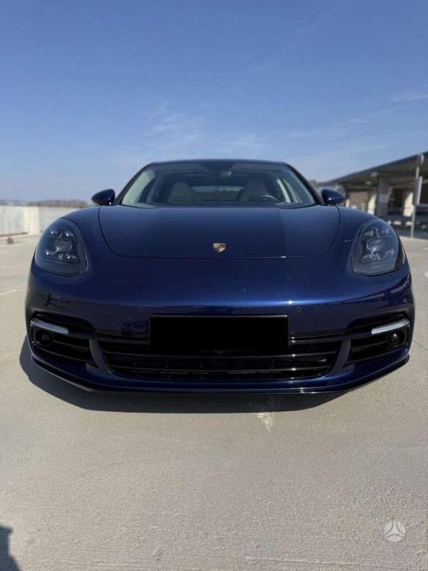 Blue Porsche Panamera 2020 in Vilnius, with an engine capacity of 2.89 L and mileage of 36 thousand km for 60000 €, photo 8 on AUTOMOTO.COM.LV