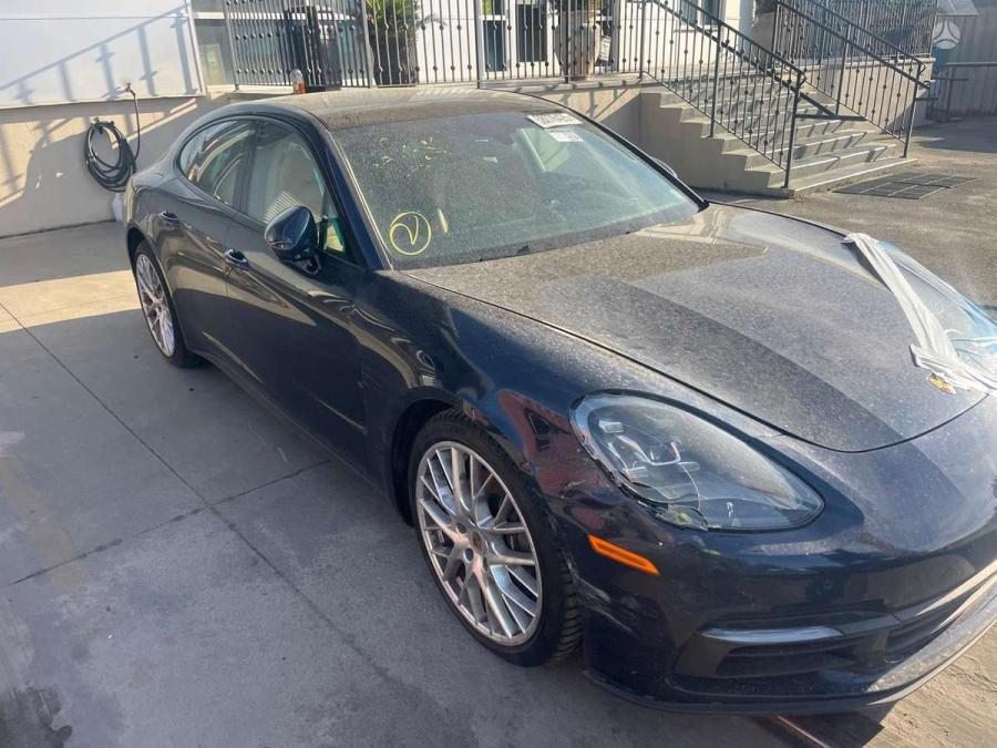 Zils Porsche Panamera 2020 Ukmergė, ar dzinēja tilpumu 2.89 L un nobraukumu 95 tūkst. km par 26999 €, foto 4 vietnē AUTOMOTO.COM.LV