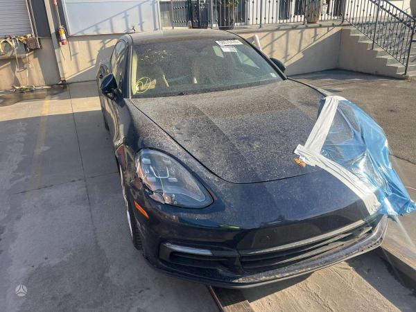 Zils Porsche Panamera 2020 Ukmergė, ar dzinēja tilpumu 2.89 L un nobraukumu 95 tūkst. km par 26999 €, foto 6 vietnē AUTOMOTO.COM.LV