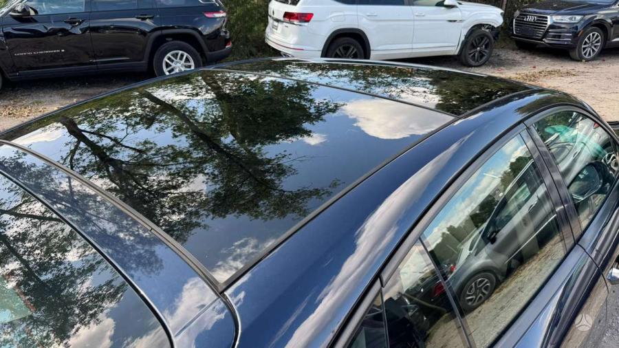 Blue Porsche Panamera 2020 in Ukmerge, with an engine capacity of 2.89 L and mileage of 95 thousand km for 31499 €, photo 8 on AUTOMOTO.COM.LV