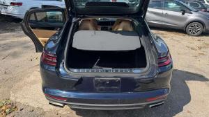 Blue Porsche Panamera 2020 in Ukmerge, with an engine capacity of 2.89 L and mileage of 95 thousand km for 31499 €, photo 11 on AUTOMOTO.COM.LV