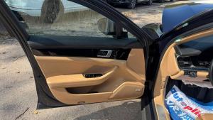 Blue Porsche Panamera 2020 in Ukmerge, with an engine capacity of 2.89 L and mileage of 95 thousand km for 31499 €, photo 15 on AUTOMOTO.COM.LV