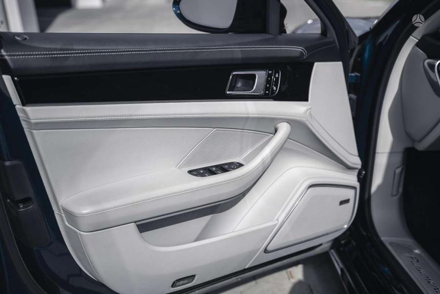 Zils Porsche Panamera 2020 Viļņa, ar dzinēja tilpumu 2.89 L un nobraukumu 39 tūkst. km par 61450 €, foto 19 vietnē AUTOMOTO.COM.LV