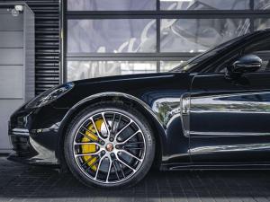 Blue Porsche Panamera 2021 in Vilnius, with an engine capacity of 4.00 L and mileage of 170 thousand km for 79911 €, photo 21 on AUTOMOTO.COM.LV