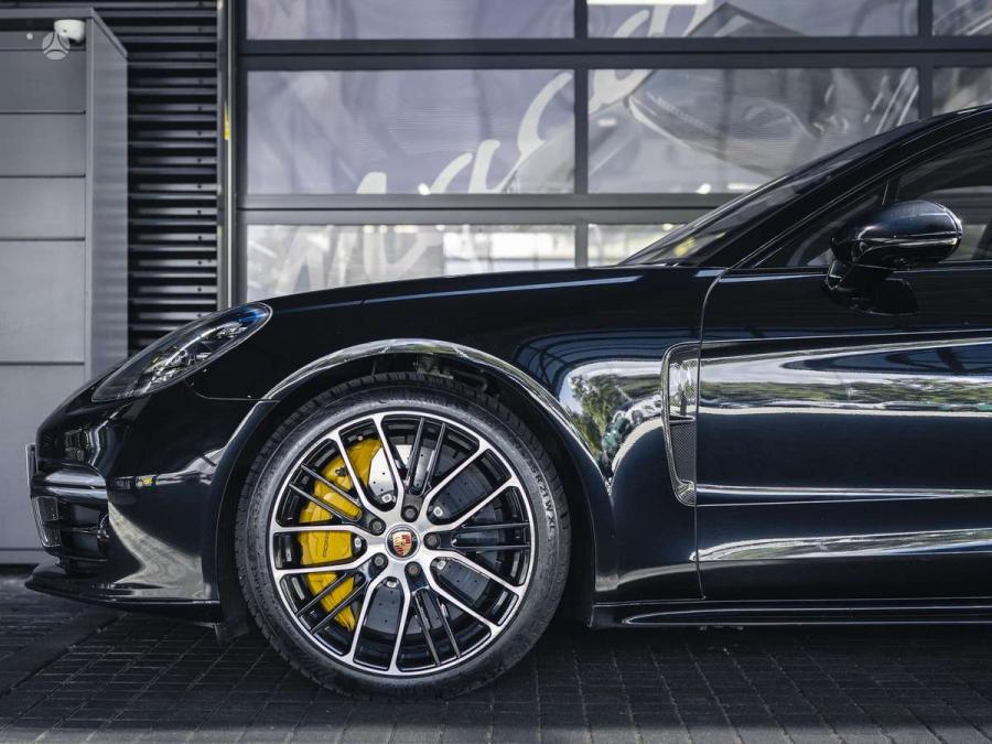 Blue Porsche Panamera 2021 in Vilnius, with an engine capacity of 4.00 L and mileage of 170 thousand km for 79911 €, photo 21 on AUTOMOTO.COM.LV