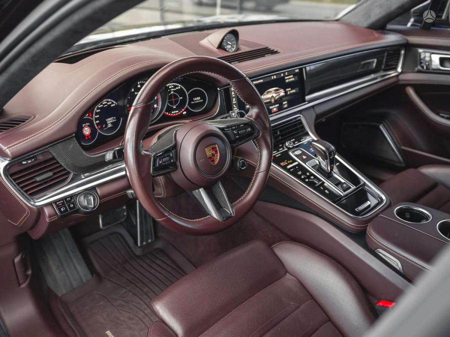Blue Porsche Panamera 2021 in Vilnius, with an engine capacity of 4.00 L and mileage of 170 thousand km for 79911 €, photo 26 on AUTOMOTO.COM.LV