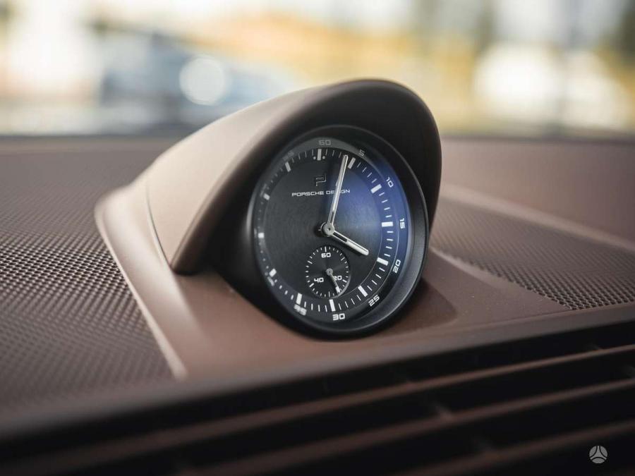 Zils Porsche Panamera 2022 Viļņa, ar dzinēja tilpumu 4.00 L un nobraukumu 58 tūkst. km par 109911 €, foto 43 vietnē AUTOMOTO.COM.LV