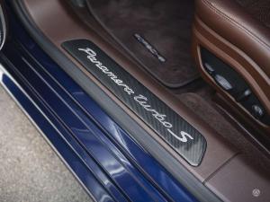 Zils Porsche Panamera 2022 Viļņa, ar dzinēja tilpumu 4.00 L un nobraukumu 58 tūkst. km par 109911 €, foto 47 vietnē AUTOMOTO.COM.LV