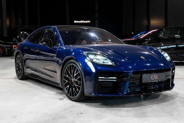Zils Porsche Panamera 2026 Rīga, ar dzinēja tilpumu 2.89 L un nobraukumu 1 tūkst. km par 168190 €, foto 3 vietnē AUTOMOTO.COM.LV