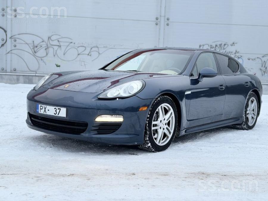 Blue Porsche Panamera 2011 in Riga, with an engine capacity of 3.60 L and mileage of 146 thousand km for 20900 €, photo 1 on AUTOMOTO.COM.LV