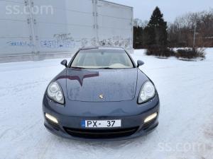 Blue Porsche Panamera 2011 in Riga, with an engine capacity of 3.60 L and mileage of 146 thousand km for 20900 €, photo 9 on AUTOMOTO.COM.LV