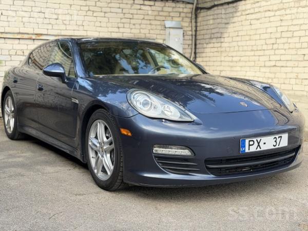 Zils Porsche Panamera 2011 Rīga, ar dzinēja tilpumu 3.60 L un nobraukumu 146 tūkst. km par 18900 €, foto 2 vietnē AUTOMOTO.COM.LV