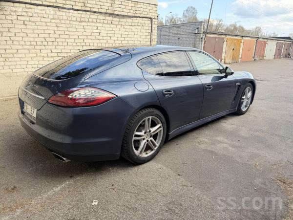 Zils Porsche Panamera 2011 Rīga, ar dzinēja tilpumu 3.60 L un nobraukumu 146 tūkst. km par 18900 €, foto 7 vietnē AUTOMOTO.COM.LV