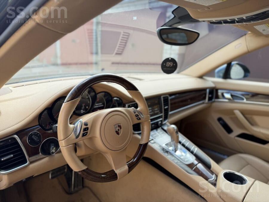 Blue Porsche Panamera 2011 in Riga, with an engine capacity of 3.60 L and mileage of 146 thousand km for 18900 €, photo 21 on AUTOMOTO.COM.LV