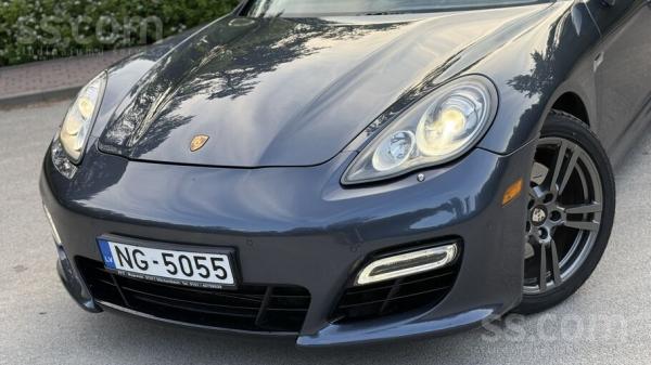 Blue Porsche Panamera 2012 in Jurmala, with an engine capacity of 4.80 L and mileage of 0 thousand km for 17950 €, photo 2 on AUTOMOTO.COM.LV