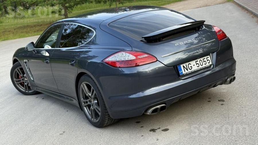 Zils Porsche Panamera 2012 Jūrmala, ar dzinēja tilpumu 4.80 L un nobraukumu 0 tūkst. km par 17950 €, foto 15 vietnē AUTOMOTO.COM.LV