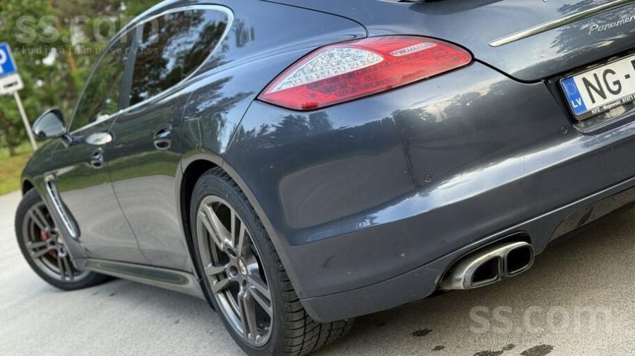 Zils Porsche Panamera 2012 Jūrmala, ar dzinēja tilpumu 4.80 L un nobraukumu 0 tūkst. km par 17950 €, foto 16 vietnē AUTOMOTO.COM.LV