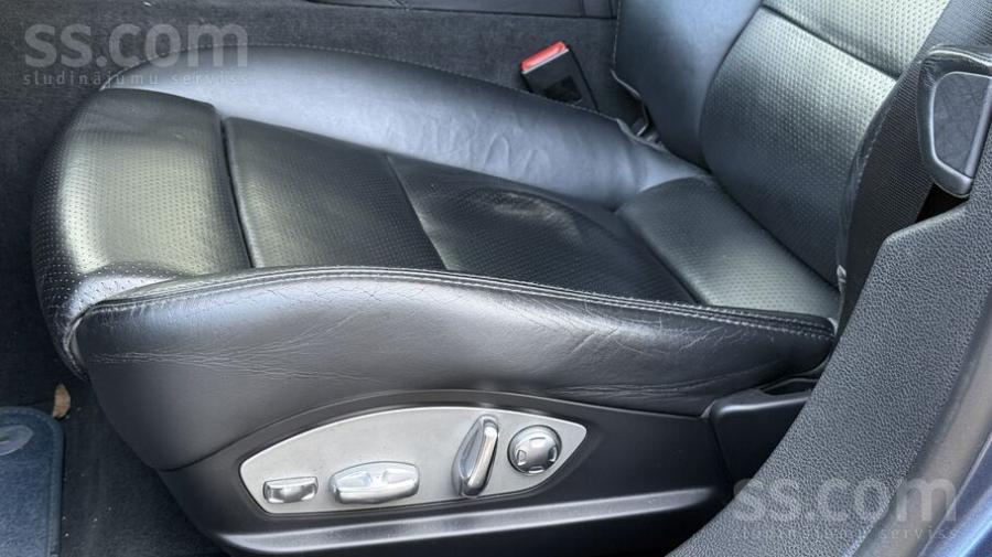 Zils Porsche Panamera 2012 Jūrmala, ar dzinēja tilpumu 4.80 L un nobraukumu 0 tūkst. km par 17950 €, foto 32 vietnē AUTOMOTO.COM.LV