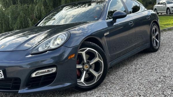 Zils Porsche Panamera 2012 Rīga, ar dzinēja tilpumu 4.80 L un nobraukumu 180 tūkst. km par 22950 €, foto 6 vietnē AUTOMOTO.COM.LV