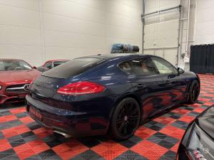 Zils Porsche Panamera 2015 Viļņa, ar dzinēja tilpumu 3.61 L un nobraukumu 162 tūkst. km par 22490 €, foto 4 vietnē AUTOMOTO.COM.LV
