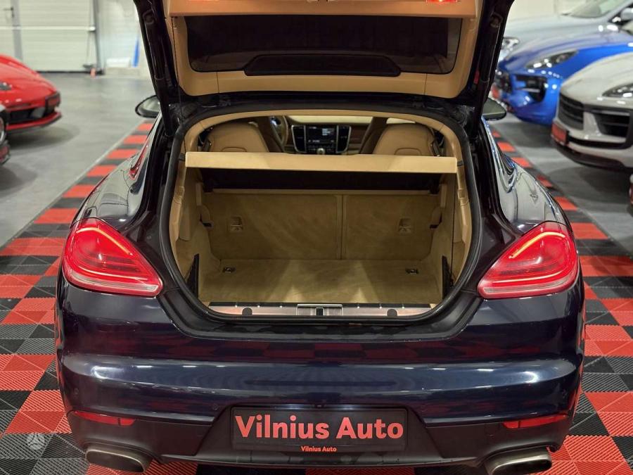 Blue Porsche Panamera 2015 in Vilnius, with an engine capacity of 3.61 L and mileage of 162 thousand km for 21000 €, photo 32 on AUTOMOTO.COM.LV