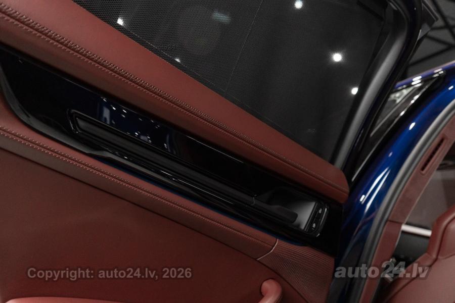 Zils Porsche Panamera 2026 Rīga, ar dzinēja tilpumu 2.90 L un nobraukumu 2 tūkst. km par 151250 €, foto 29 vietnē AUTOMOTO.COM.LV