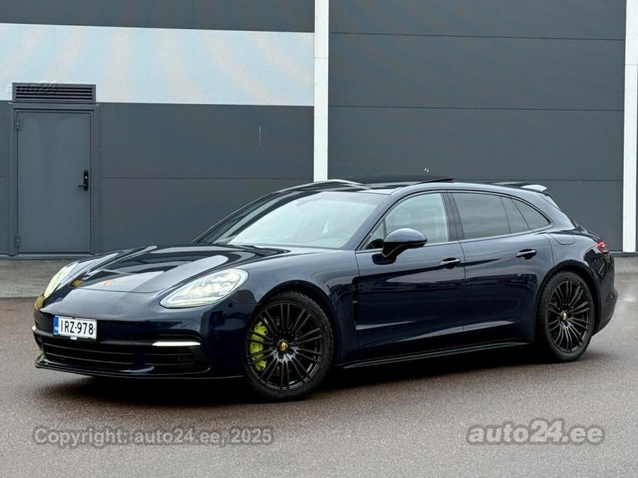Blue Porsche Panamera 2018 in Tallinn, with an engine capacity of 2.90 L and mileage of 113 thousand km for 41990 €, photo 1 on AUTOMOTO.COM.LV