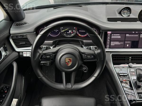 Blue Porsche Panamera 2021 in Riga, with an engine capacity of 2.90 L and mileage of 110 thousand km for 45990 €, photo 9 on AUTOMOTO.COM.LV