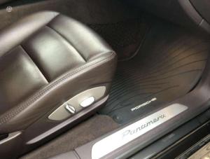 Brown Porsche Panamera 2011 in Vilnius, with an engine capacity of 2.97 L and mileage of 320 thousand km for 16000 €, photo 15 on AUTOMOTO.COM.LV