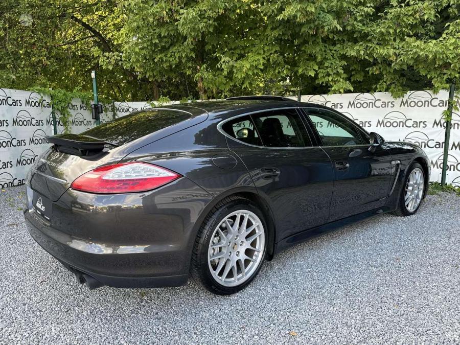 Brūns Porsche Panamera 2011 Viļņa, ar dzinēja tilpumu 4.81 L un nobraukumu 120 tūkst. km par 20000 €, foto 10 vietnē AUTOMOTO.COM.LV
