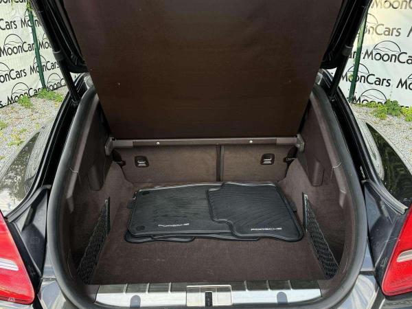 Brūns Porsche Panamera 2011 Viļņa, ar dzinēja tilpumu 4.81 L un nobraukumu 120 tūkst. km par 19800 €, foto 11 vietnē AUTOMOTO.COM.LV