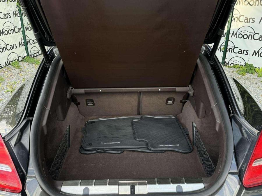 Brūns Porsche Panamera 2011 Viļņa, ar dzinēja tilpumu 4.81 L un nobraukumu 120 tūkst. km par 19800 €, foto 11 vietnē AUTOMOTO.COM.LV