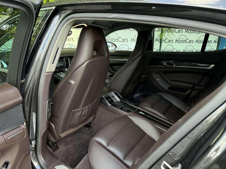 Brūns Porsche Panamera 2011 Viļņa, ar dzinēja tilpumu 4.81 L un nobraukumu 120 tūkst. km par 19800 €, foto 12 vietnē AUTOMOTO.COM.LV