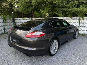 Brown Porsche Panamera 2011 in Vilnius, with an engine capacity of 4.81 L and mileage of 120 thousand km for 19800 €, photo 9 on AUTOMOTO.COM.LV