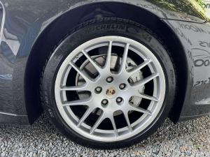Brown Porsche Panamera 2011 in Vilnius, with an engine capacity of 4.81 L and mileage of 120 thousand km for 19800 €, photo 28 on AUTOMOTO.COM.LV
