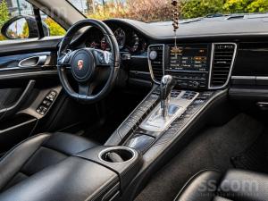 Brūns Porsche Panamera 2011 Rīga, ar dzinēja tilpumu 3.00 L un nobraukumu 302 tūkst. km par 16800 €, foto 9 vietnē AUTOMOTO.COM.LV