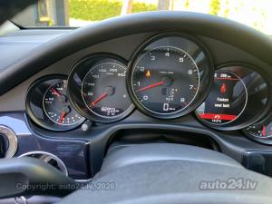 Brūns Porsche Panamera 2012 Tallina, ar dzinēja tilpumu 3.60 L un nobraukumu 183 tūkst. km par 21900 €, foto 10 vietnē AUTOMOTO.COM.LV