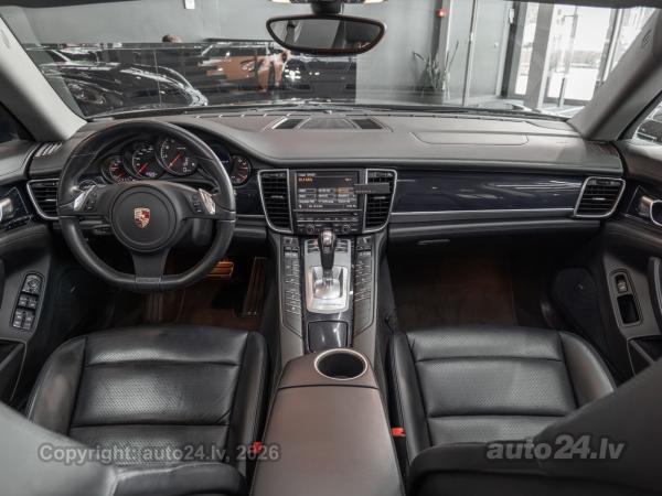 Brūns Porsche Panamera 2012 Tallina, ar dzinēja tilpumu 3.60 L un nobraukumu 183 tūkst. km par 24900 €, foto 10 vietnē AUTOMOTO.COM.LV