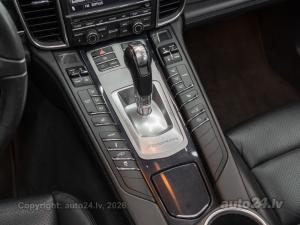 Brūns Porsche Panamera 2012 Tallina, ar dzinēja tilpumu 3.60 L un nobraukumu 183 tūkst. km par 24900 €, foto 14 vietnē AUTOMOTO.COM.LV